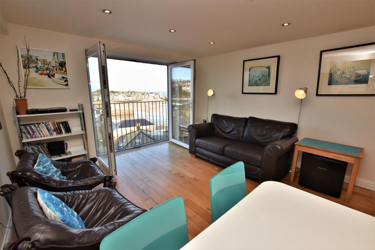 Over the Harbour, 4 Fernlea Court | Over the Harbour, 4 Fernlea Court ...