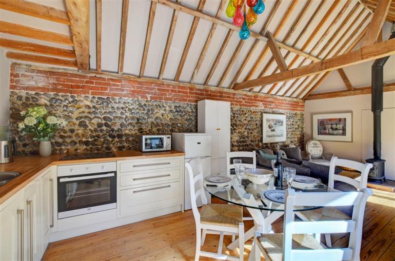 Hawthorne and Rainbow Cottage | Hawthorne and Rainbow Cottage in Roughton