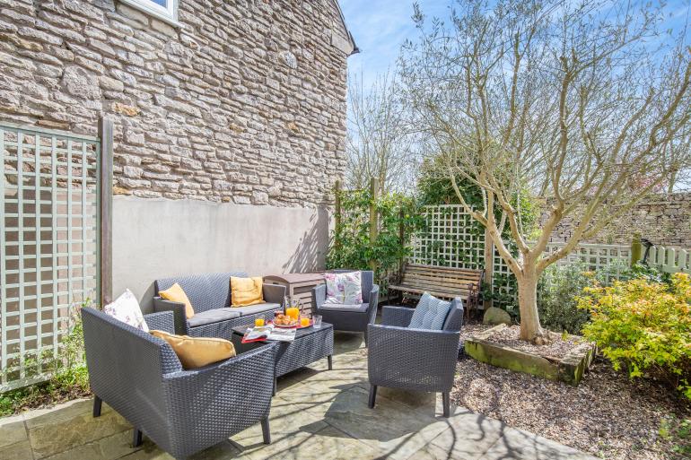 Olive Tree Cottage | Olive Tree Cottage in Weymouth