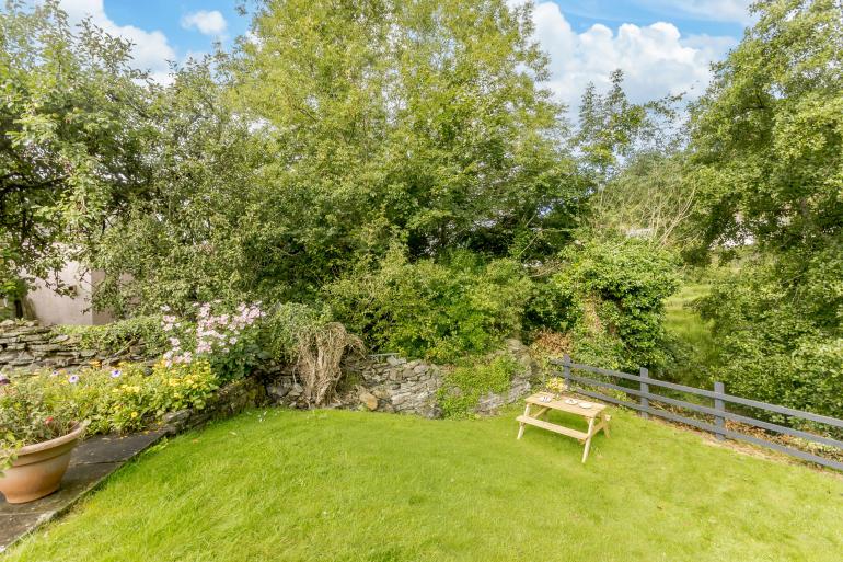 Granary Cottage | Granary Cottage in Swimbridge