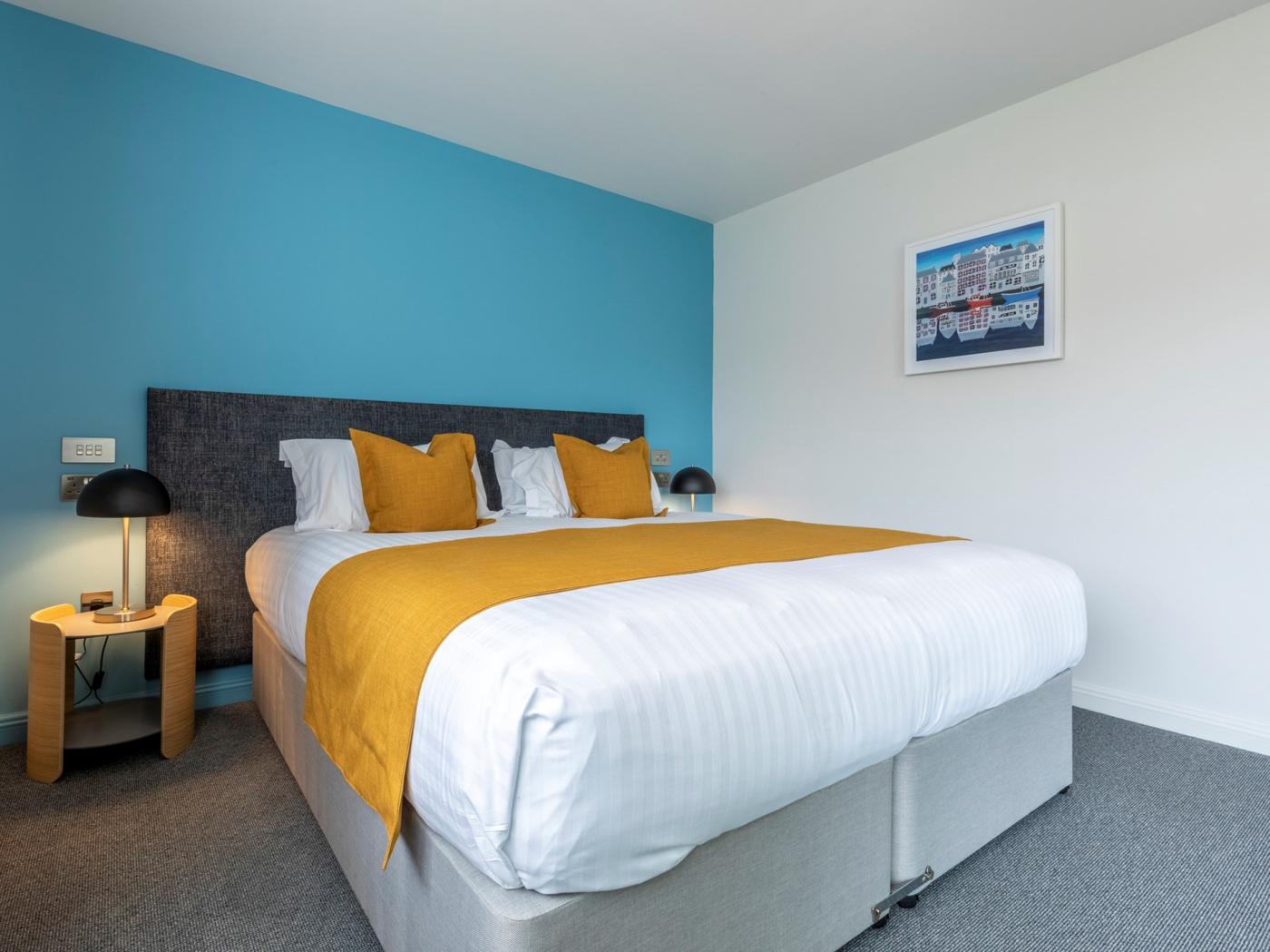 2 Bedroom House in Saltash - Dog Friendly Holiday Cottage in Saltash ...