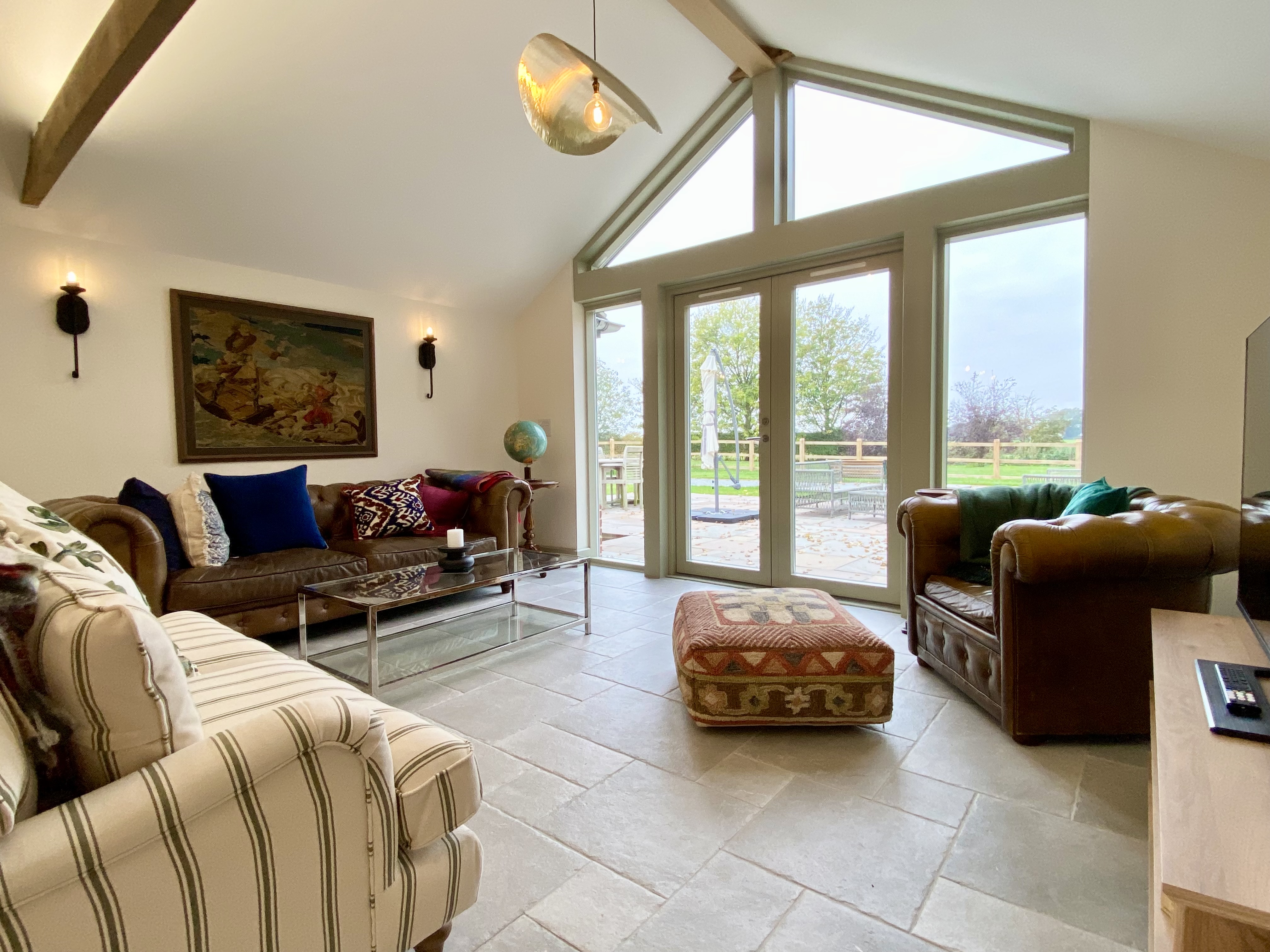 The Threshing Barn at Hillview Farm | The Threshing Barn at Hillview ...