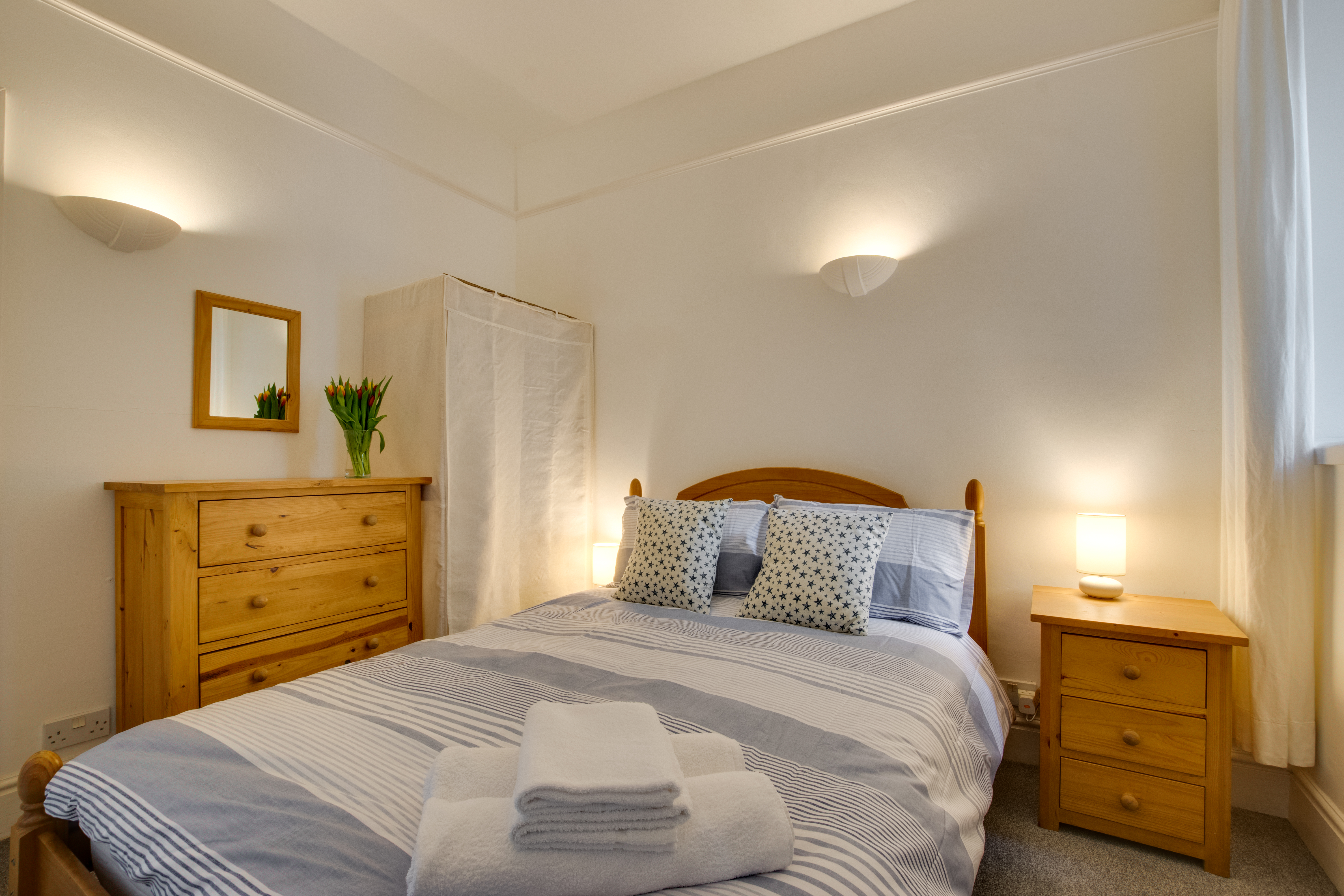 Flat 2, 7 Barnoon Terrace | Flat 2, 7 Barnoon Terrace in St Ives, Cornwall