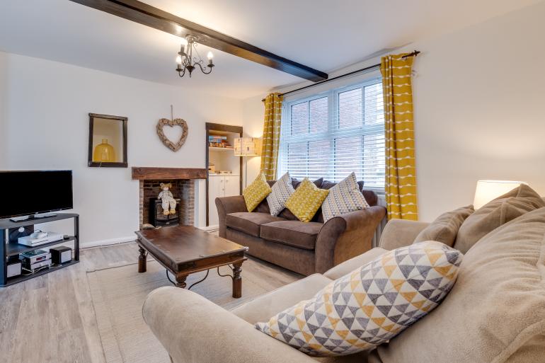 Crooked Cottage | Crooked Cottage in Whitby