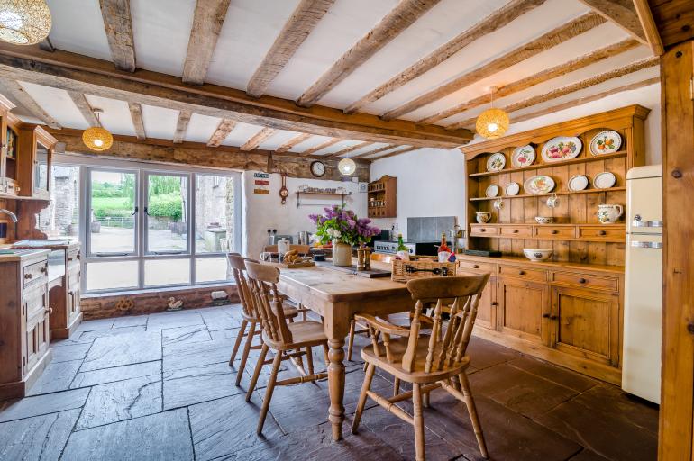 Great Tre-Rhew Farm | Great Tre-Rhew Farm in Abergavenny