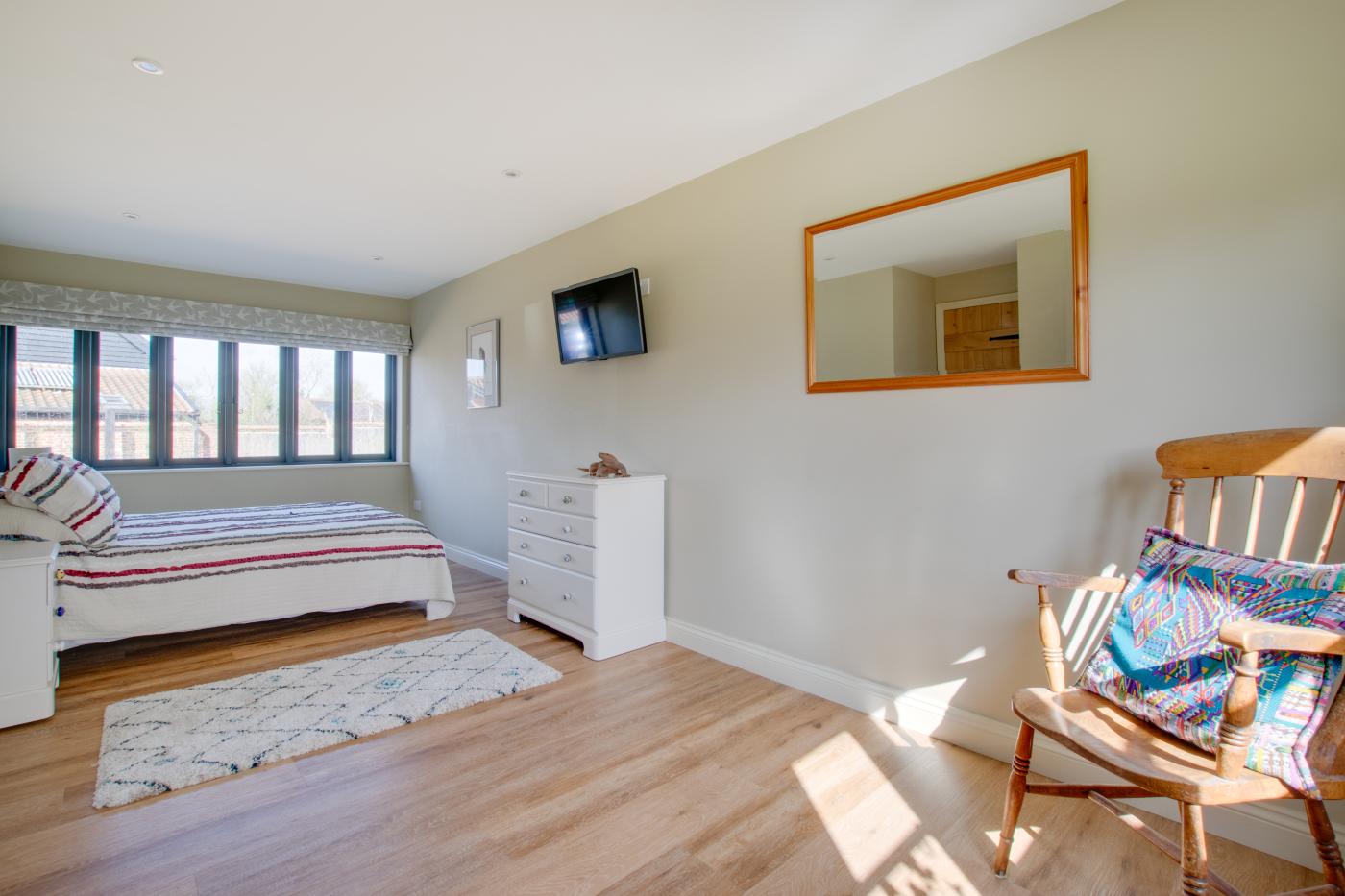 2 Bedroom House in Weybread - Dog Friendly Holiday Cottage in Weybread ...
