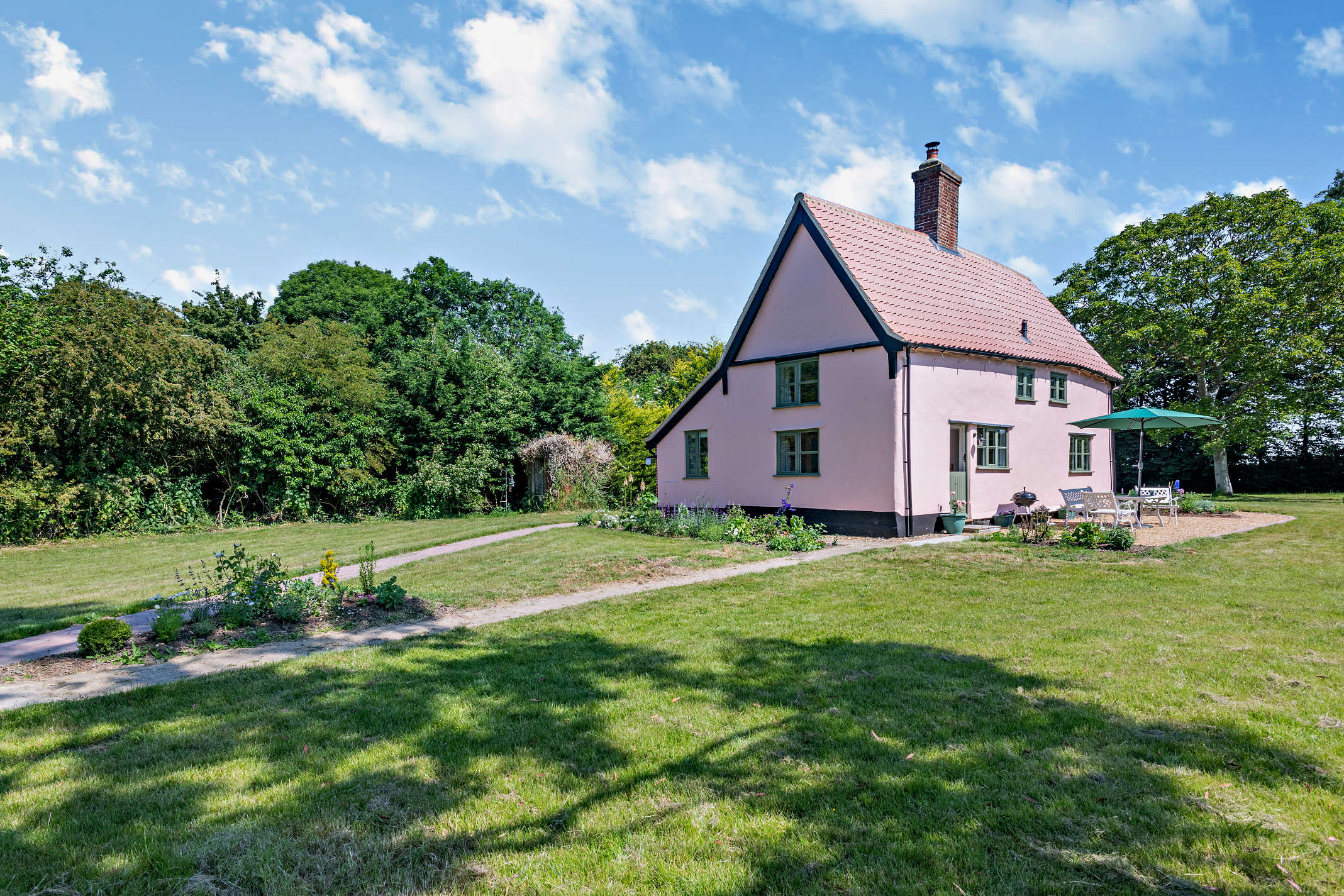 Walnut Cottage - Ilketshall St Margaret | Walnut Cottage - Ilketshall ...