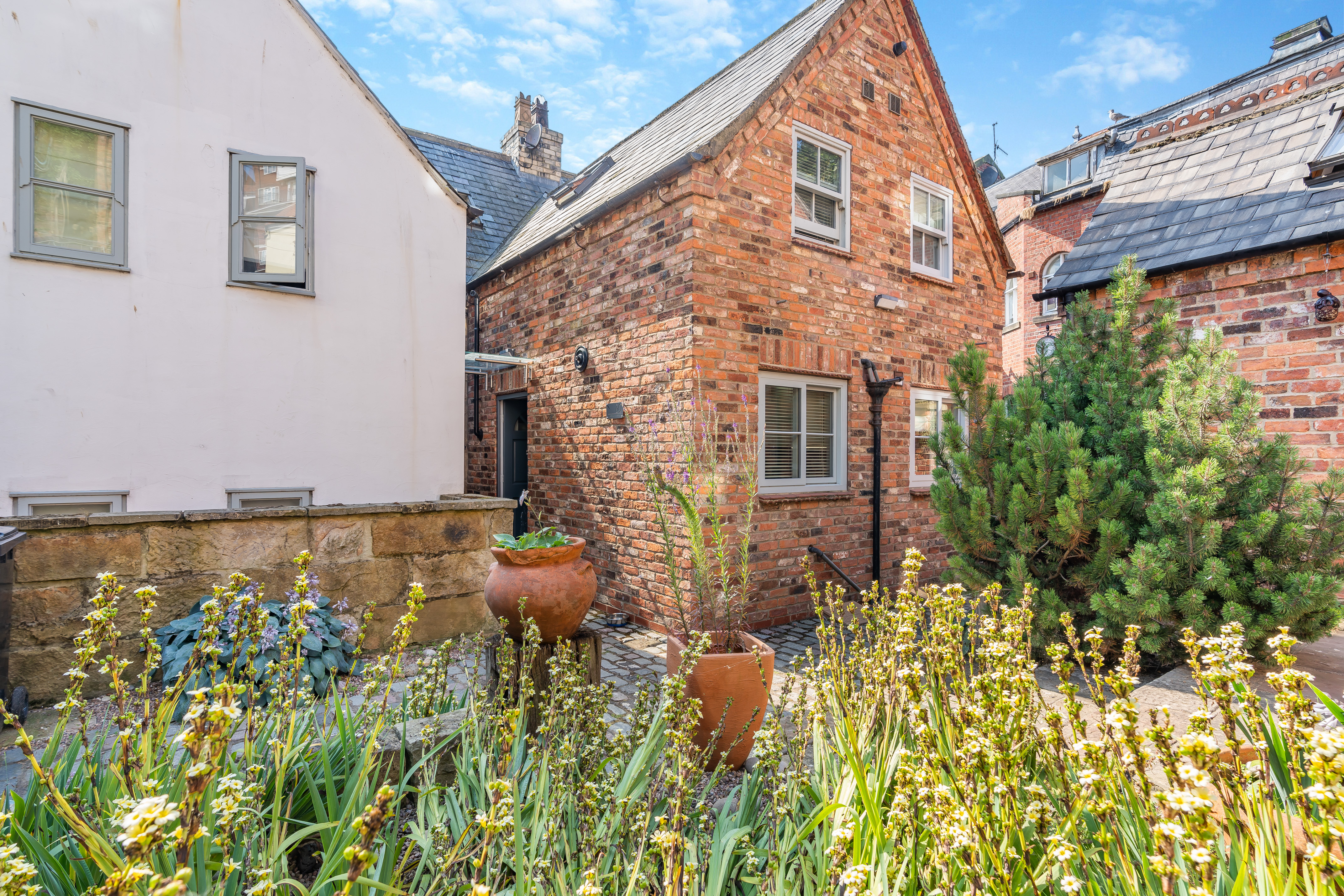 Willow Cottage- Whitby | Willow Cottage- Whitby in Whitby, Yorkshire